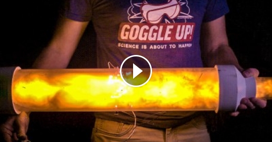 This Is How Explosion Inside Transparent Potato Gun Looks Like At ...