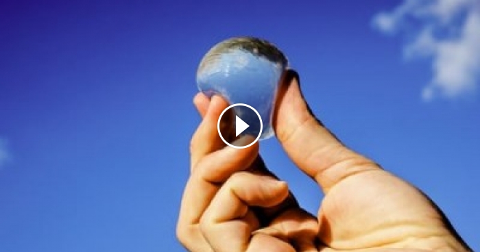 This Edible Water Bubbles Might Soon Replace Plastic Bottles | Klipland.com