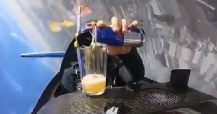 Acrobatic Pilot Shows Us How Drinking Looks Line While Flying ...