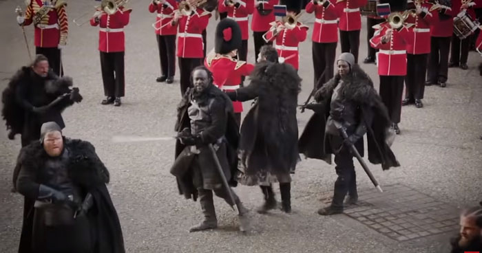 Queen's Guard Brings Game Of Thrones To Tower Of London | Klipland.com
