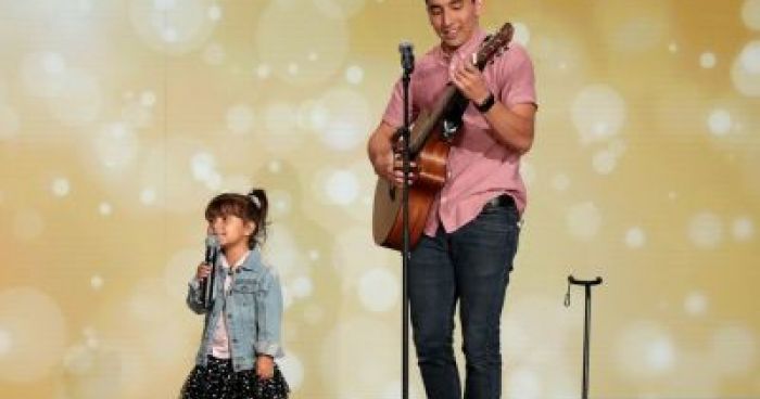 Adorable 4-Year-Old Sienna Sing 'Señorita' Song Together With Her ...
