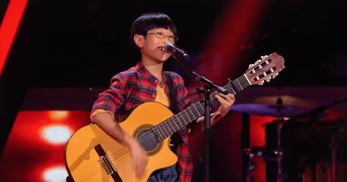 Little Boy Yike Performs Disney's Coco "Un Poco Loco" On The Voice Kids ...