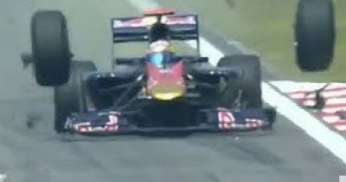 Top 10 WTF Moments In Formula 1 | Klipland.com