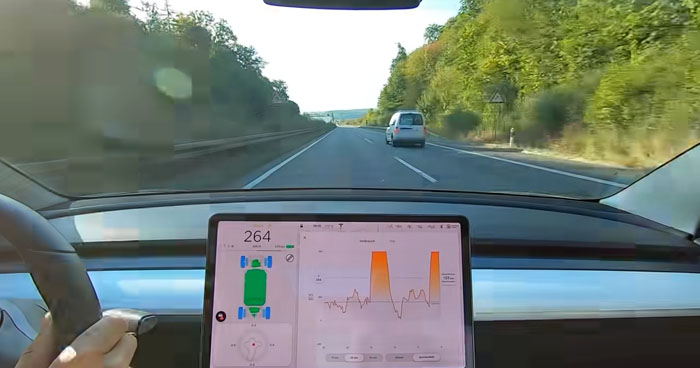 Tesla Model 3 Crazy Acceleration From 0-164 Mph On A Highway | Klipland.com