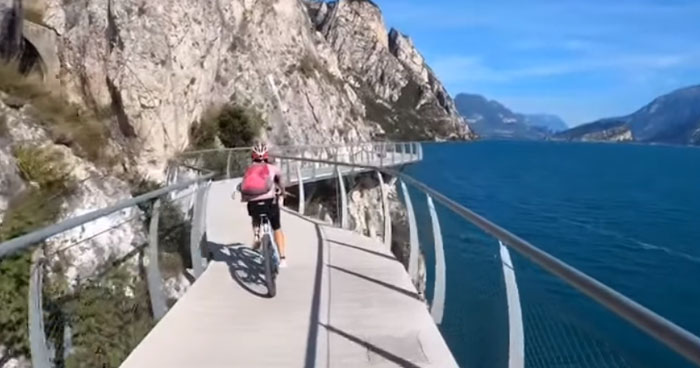 Stunning Cycle Path Over Lake Garda In Italy | Klipland.com
