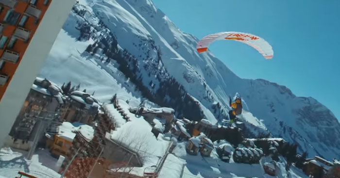 Skier Pulls Off Speedriding Through An Alpine Resort | Klipland.com