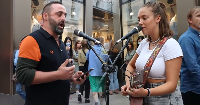 Girl Sings 'Perfect' On A Street, Then Man Joins Her Performance ...