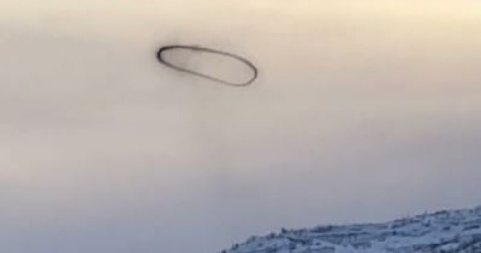 Strange Smoke Ring In The Sky | Klipland.com