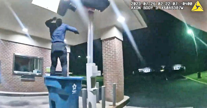 Bank Robber Trying To Escape Police Falls Into Recycling Bin Klipland