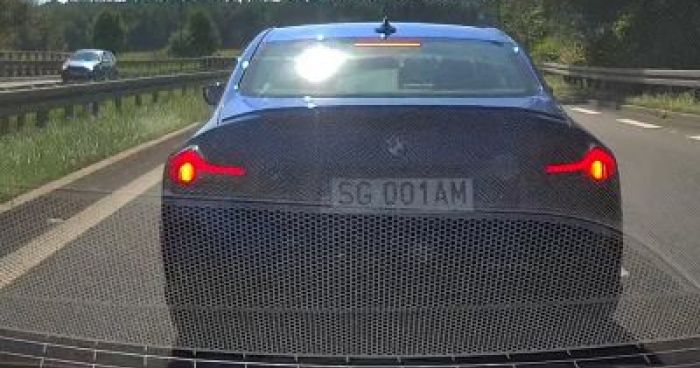 100 Kph With A Speed Limit Of 70 Is Too Slow For A BMW Driver ...