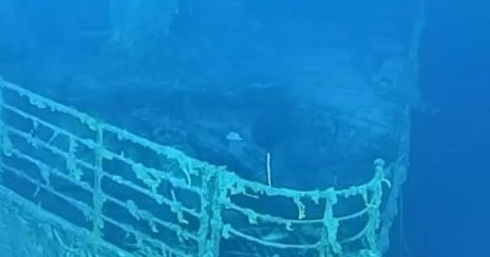 Titanic Iconic Railing Has Broken Off | Klipland.com