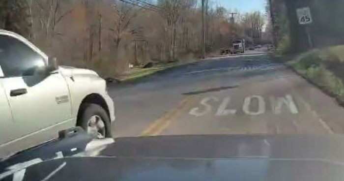 RAM Almost Crashes Into A Dump Truck | Klipland.com